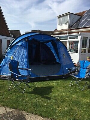 Hi Gear Voyager Elite 6 Man Tent With Accessories Bundle